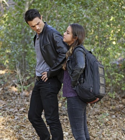 Titus Welliver's Agent Blake Returns on Marvel's Agents of SHIELD's "FZZT"