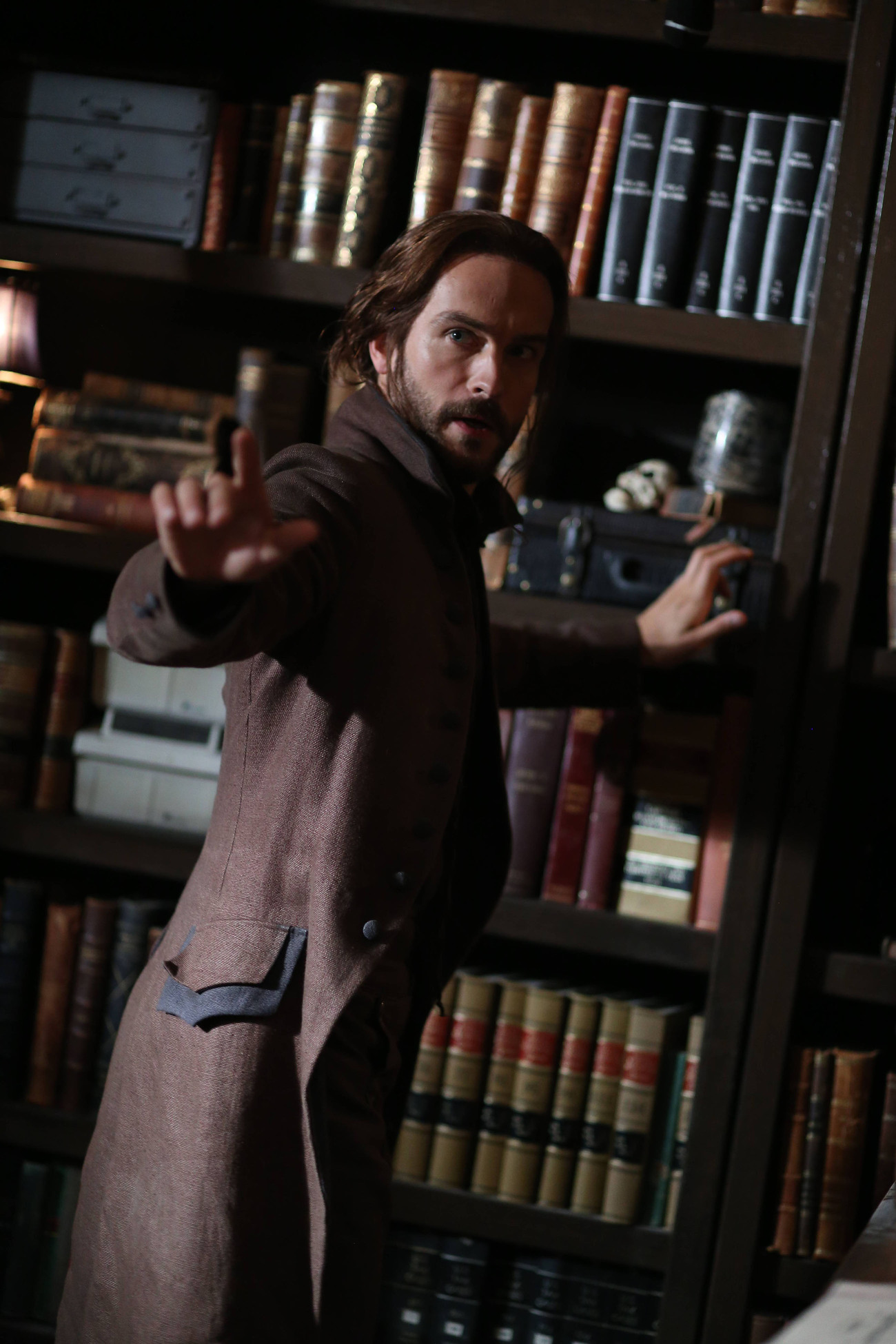 Sleepy Hollow Season 2 Episode 12 "Paradise Lost" Synopsis
