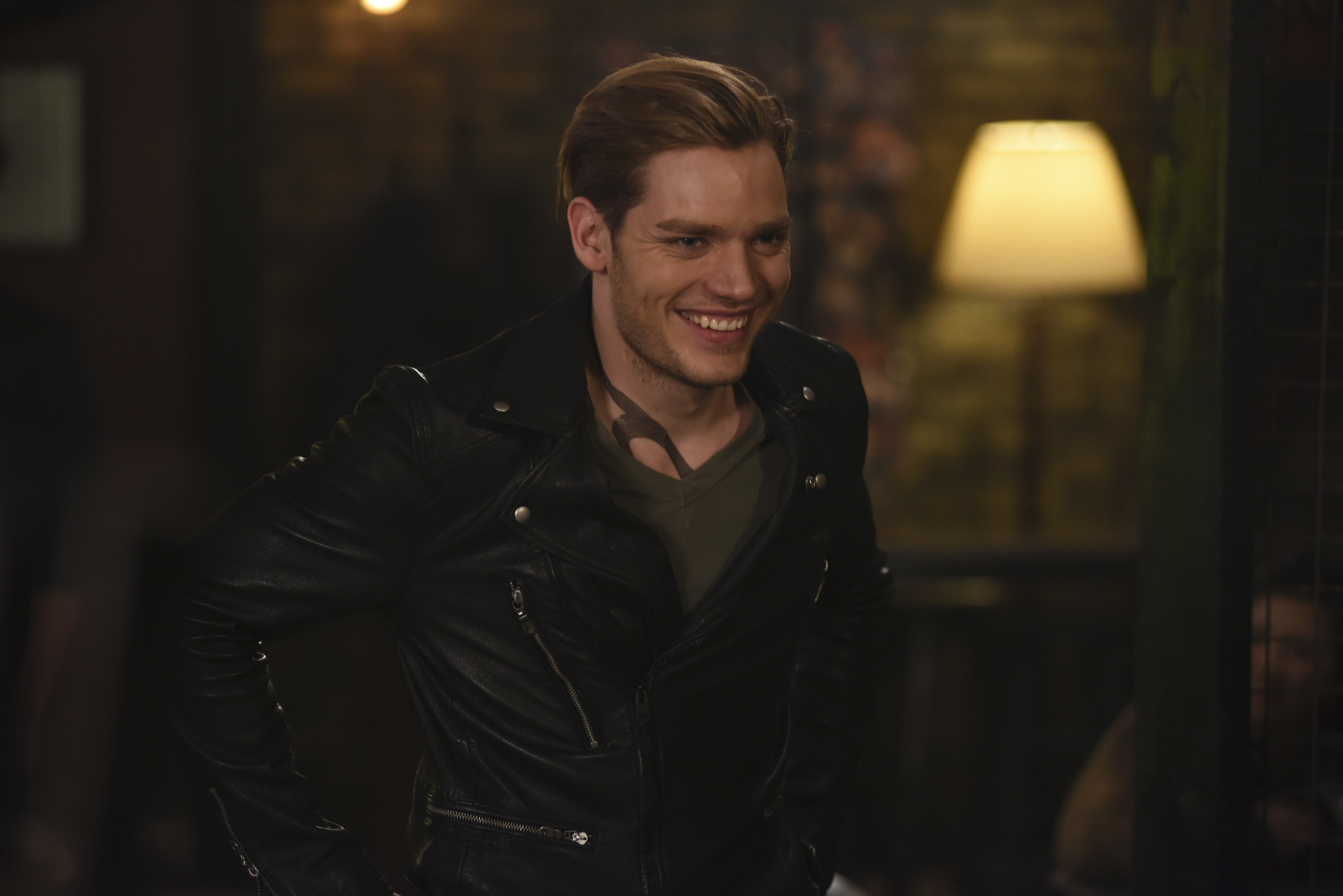 SHADOWHUNTERS Review: "Those of Demon Blood"