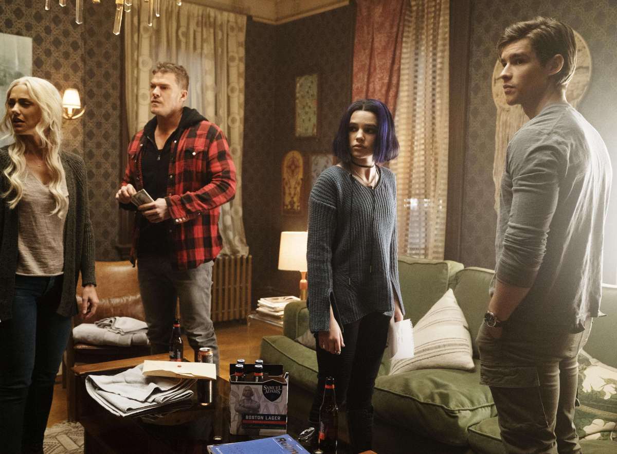 'Titans' Season 1, Episode 2 'Hawk and Dove' Recap: Old Friends