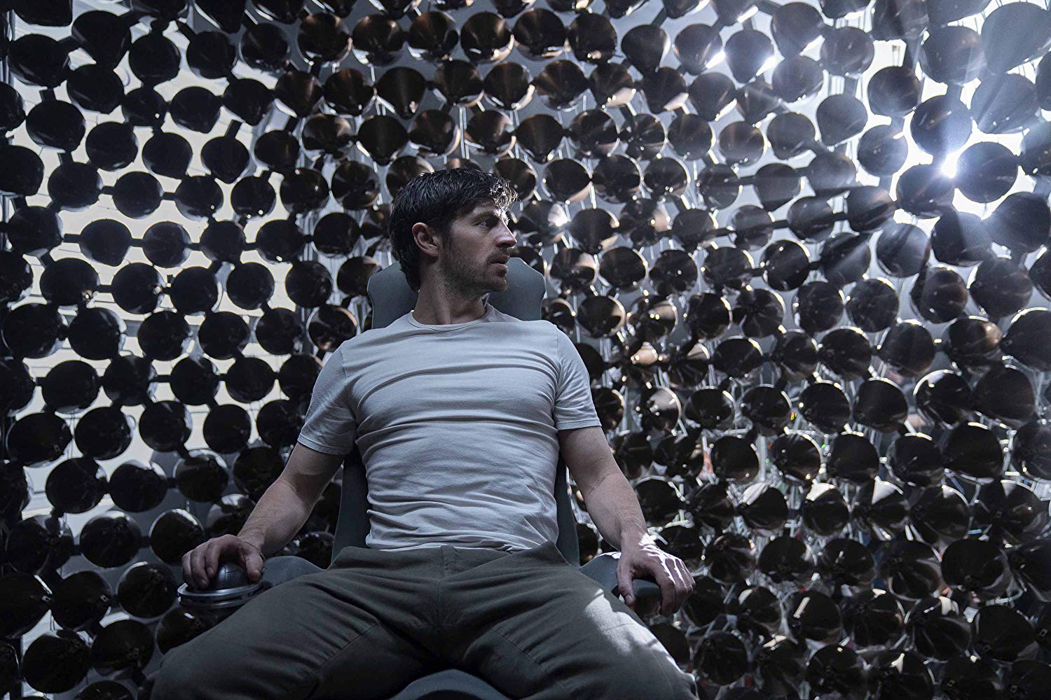 SyFy Cancels George R.R. Martin's 'Nightflyers' Horror Sci-Fi Series