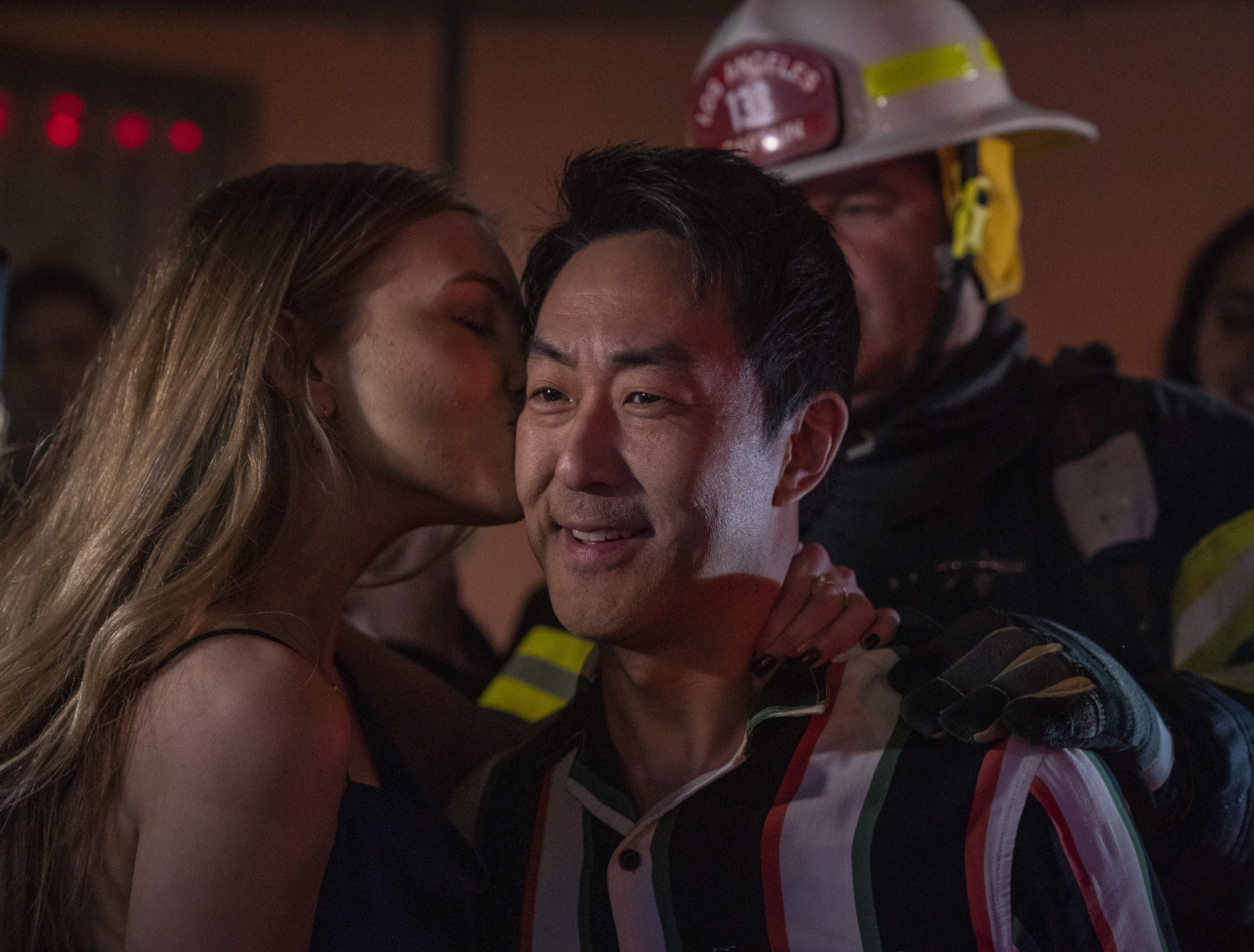911 Episode Season 2 Episode 12 "Chimney Begins" Photos