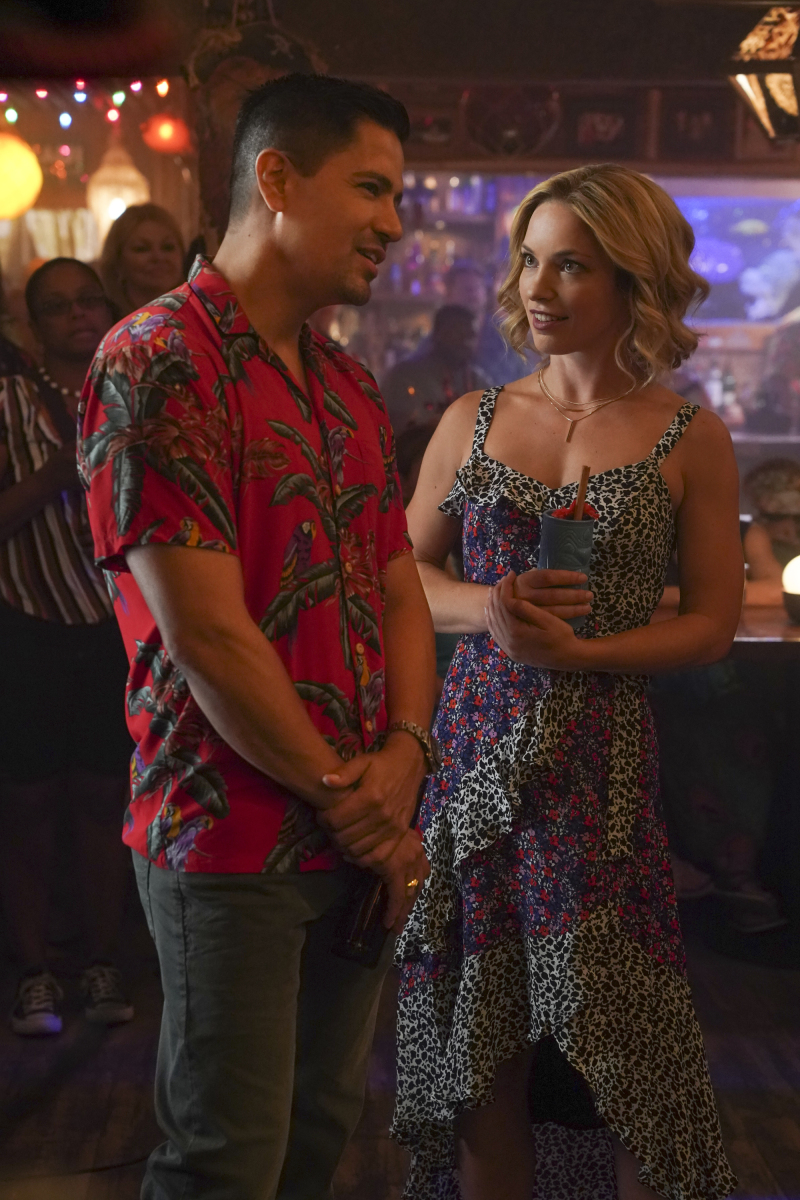 MAGNUM PI Season 2 Episode 8 "He Came By Night" Photos