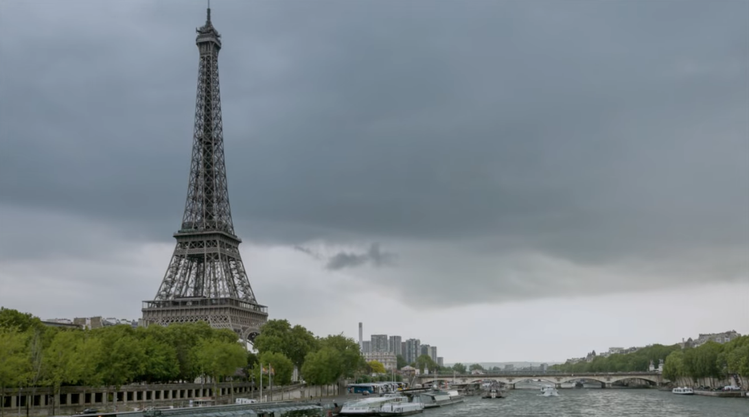 Emily in Paris Season 1 Episode 1 Recap - Emily in Paris