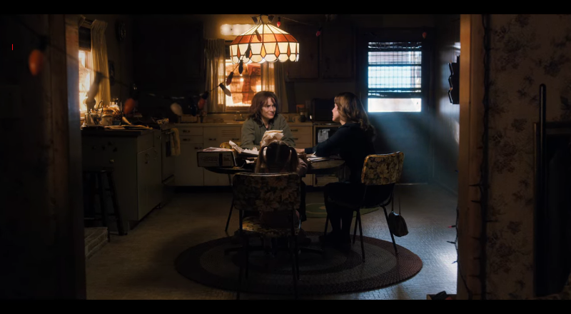 Stranger Things Season 1 Episode 3 Recap - Holly, Jolly