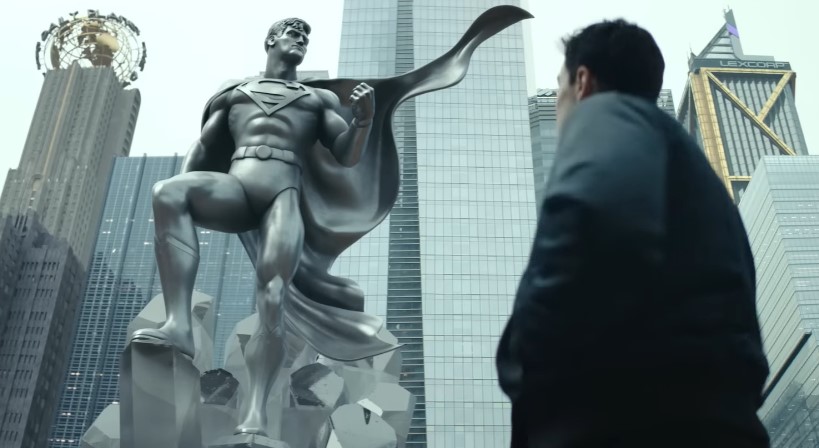 Welcome to Metropolis in New Featurette for Titans